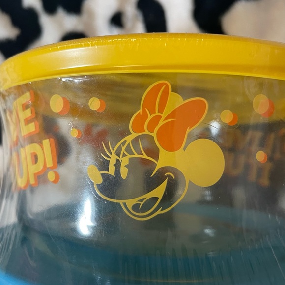 Disney | Kitchen | 4 Piece Disney Minnie Mouse Pyrex Containers | Poshmark